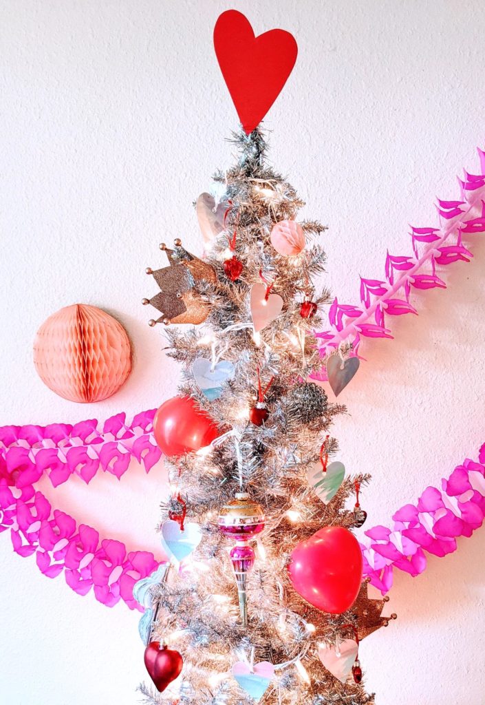 A DIY Valentine's Day Tree | Mirror80